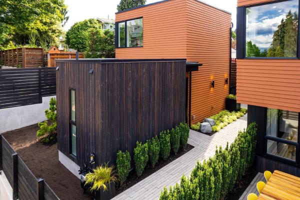 Secret Hideaway - New Custom Built Home - Bothell, WA