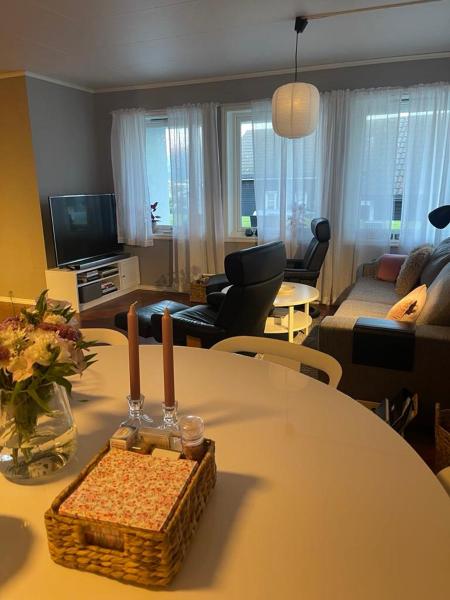 Apartment Centrally Located On Valderøya With Free Baby Bed - Ålesund