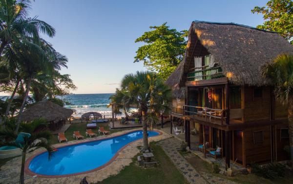 Perla Marina Ecolodge Beach - Kite, Surf, Next Encuentro Beach, Cabarete - Sosúa