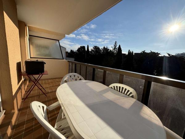 Appartement 4 Pers. Centre Cavalaire Avec Terrasse Et Parking - Fr-1-226b-241 - La Croix-Valmer