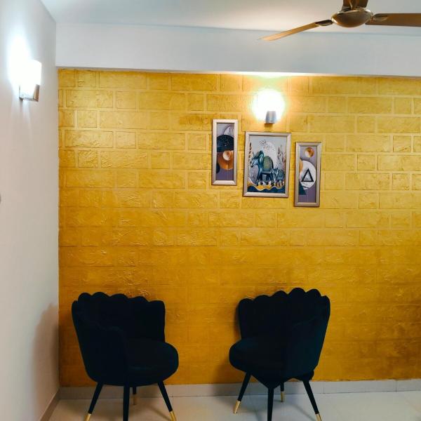 Madhav Mohini Kunj -2 Bhk Near Prem Mandir - Vrindavan