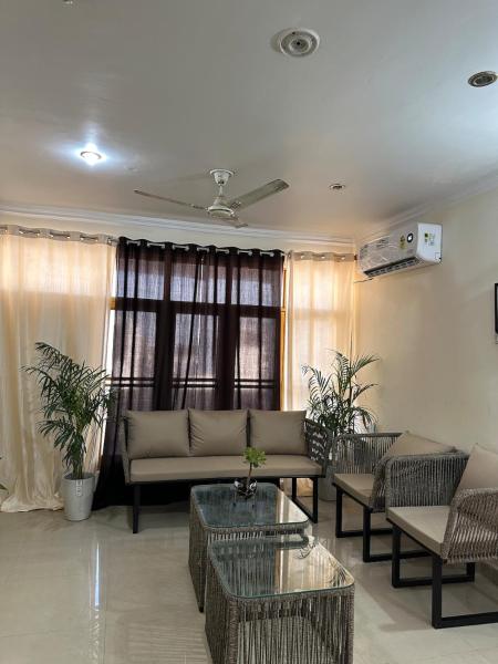 Nirvana Stays Cozy 3bhk Home - Jammu