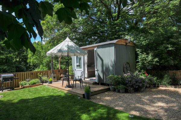 The Highwood Hut - Liskeard