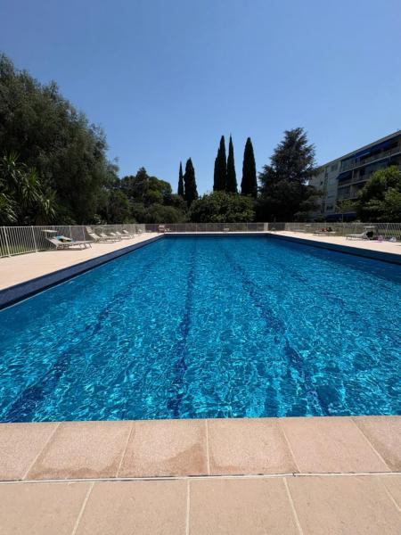 Nice La Palmeraie Pool Beach Ac - ibis budget Nice Aeroport