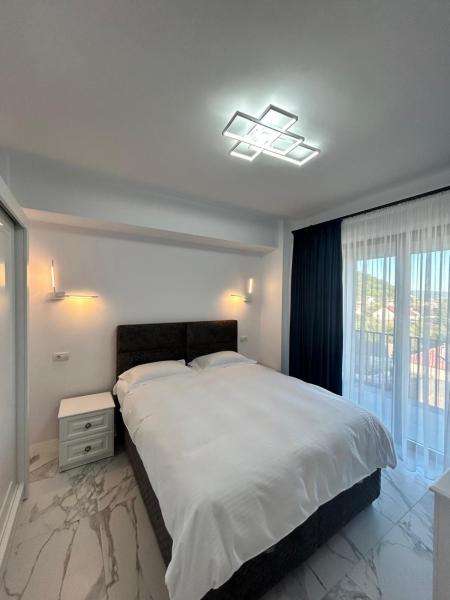 Modern Majesty Apartament - Cacica