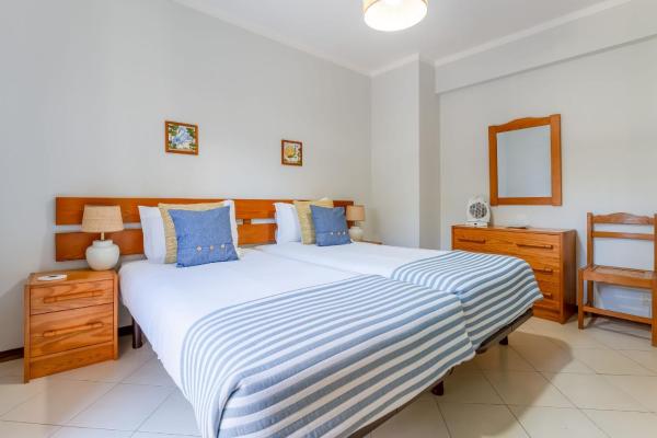 2 Bdr Flat With Pool In Vilamoura By Lovelystay - Vilamoura