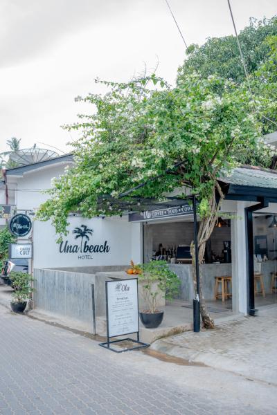 Una Beach Hotel & Olu Cafe - Sri Lanka