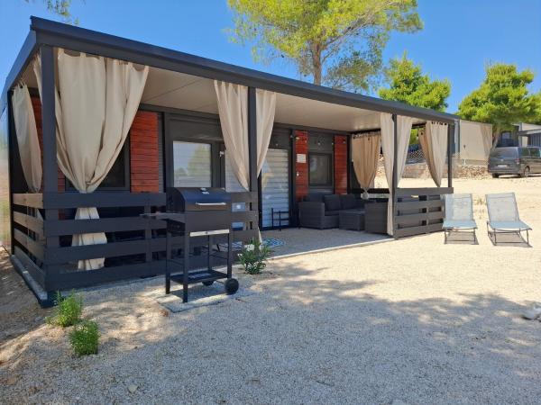 Luna Mobilehomes - Tisno