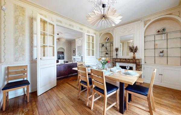 Maison Avec Jardin - Sens