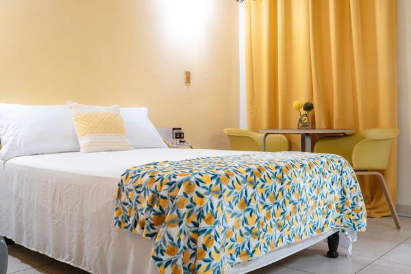 Reste En Jaunte Inside The Cattleya Hotel - 트리니다드 토바고