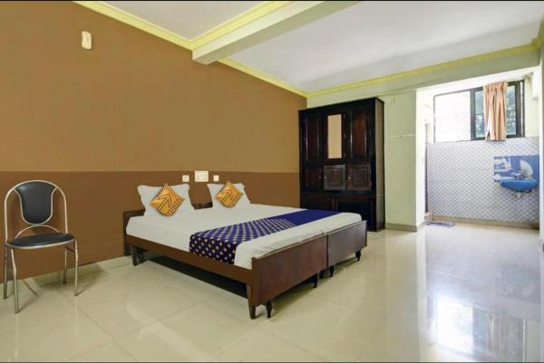 Spot On Ummis Residancy - Kochi, India