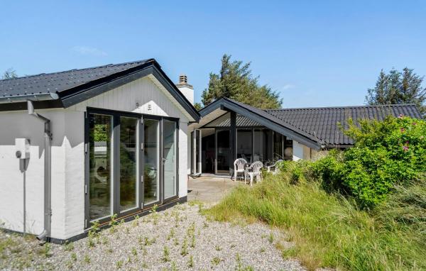 Amazing Home In Thisted With Sauna - Klitmøller