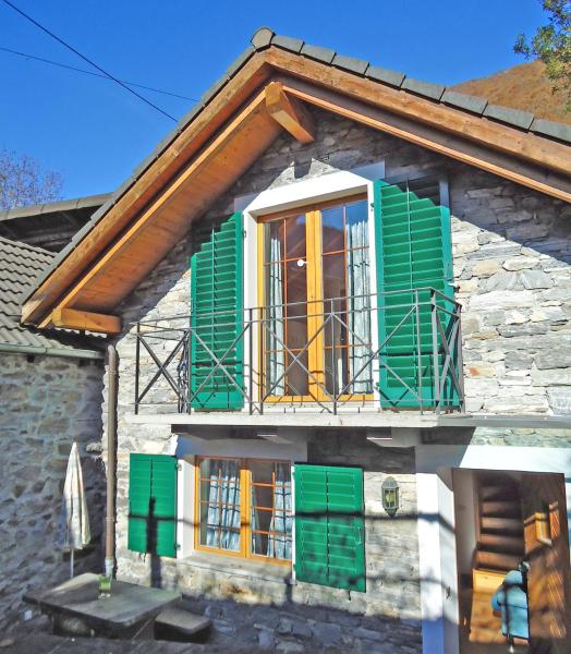 Rustico Camelia By Holap Sa - Maggia