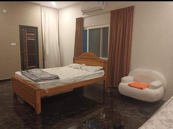 Perumal Home Stay - 티루반나말라이