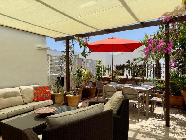 Arco Iris Puente Romano Townhouse Within A Short Walk To Puente Romano Luxury Complex And The Beach Promenade - Eaw Homes - Puerto Banús