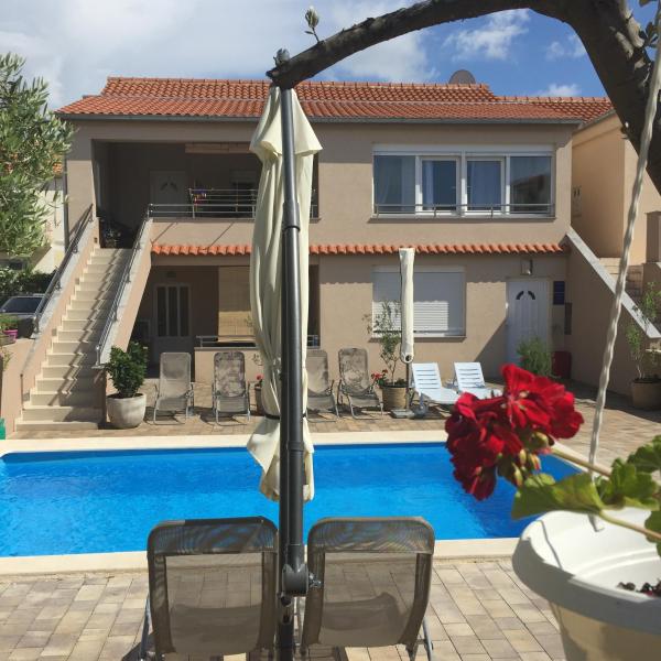 Apartments Nika & Karla - Sukošan