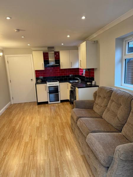 Apartament Z 2 Sypialniami, Ogrodem , Super Lokalizacja - Moffat