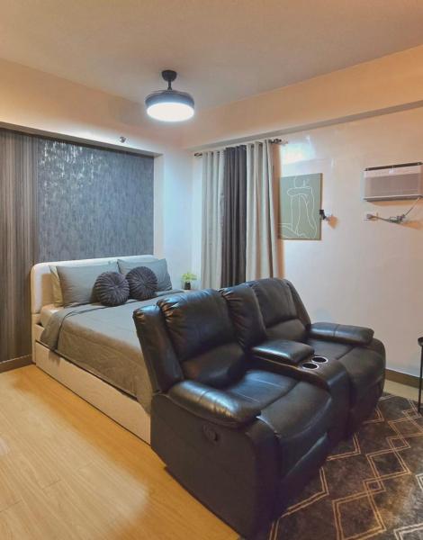 Sw Staycation Sam Suite Smdc Hope Residences Beside Sm City - Magallanes
