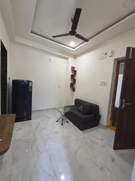 Se 103 Entire Flat One Bhk Flat - Hyderabad