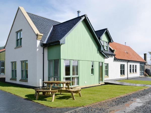 Petronella - Linlithgow