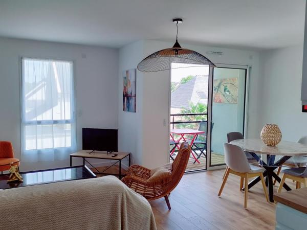 Evasion Chic Au Coeur De La Ville Et Proche Plage - Garage Privé - Deux Chambres - Beg Meil
