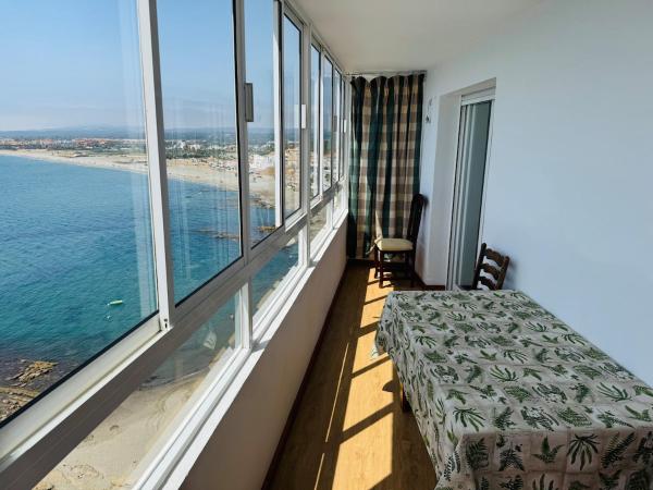 Acceso Directo Playa De Sotogrande, Torreguadiaro - Sotogrande