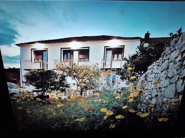 Zorin House Rooms - Tisno