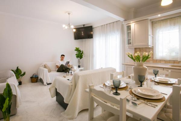White Elegant Stay - Thessaloniki