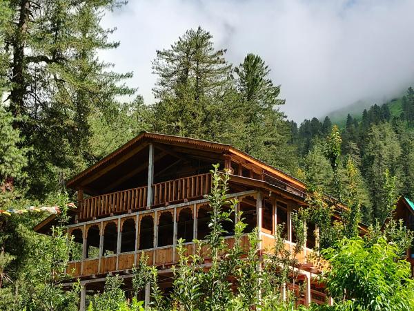 Mysterious Kutla Cottage,kutla, Tosh - Tosh