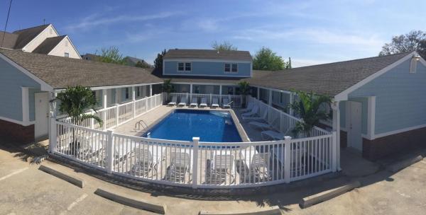 Boardwalk Beach Inn - Point Pleasant Beach, NJ