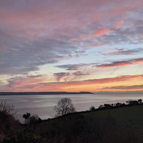 Seaside Holiday Cottage Near Beach - St Austell
