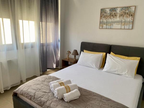 Central & Riverfront Room 3 - Эдеса