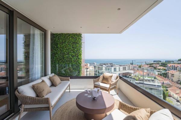 Estoril Ocean View Apartment - Estoril