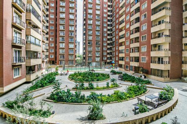 Skyline Penthouse In Baku - Baku