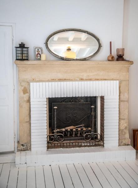 Charm And Comfort - Creuse