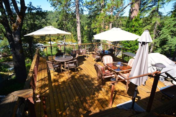 Lakeside Cabin With Lake View New Listing - Bass Lake, CA