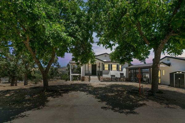 Desert Mountain Escape With Private Hot Tub Home - Tehachapi, CA