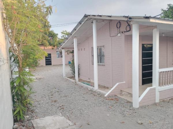 Kame House - Ecuador