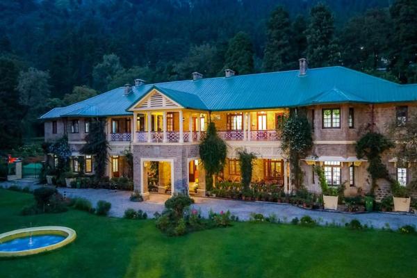 Balrampur House Heritage Hotel - Pangoot