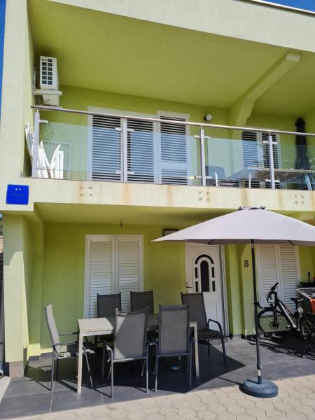 Apartment Bobovik - 3 Bedrooms - Vir, Kroatien