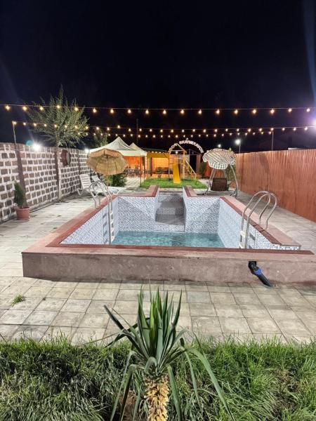 Hovakimyans Garden And Pool - Jerevan