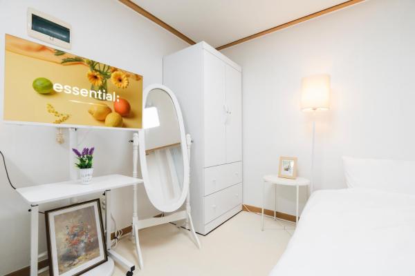 Hongdae Station 10-minute Walk Yeonnam Stay - Seoul