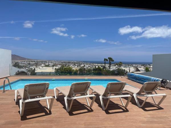Villas Lanzarote Los Altos By New Lanzasuites Villa Cassidell - Playa Blanca, Las Palmas, España