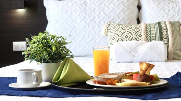 Kali Hotel - Santa Ana