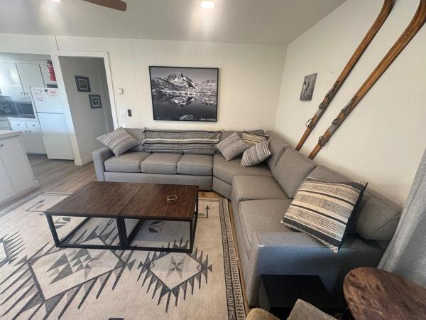 Fireside Condo At The Village - Remodeled - June Lake, CA