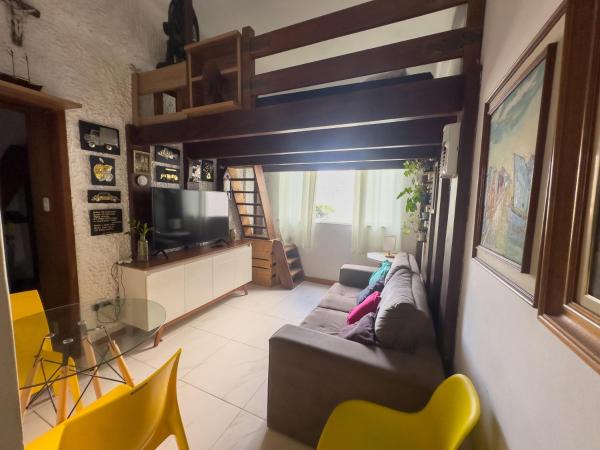 Apartamento Em Salvador, Barra Próx à Praia E Farol - Barra