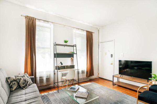 26-2b Gramercy Large 1br Wd In Unit Courtyard - Astoria - Queens NY