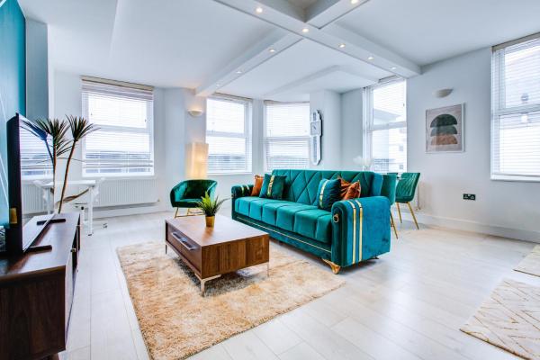 Stylish 1 Bed Aprtm High St Sutton, Free Parking - Epsom