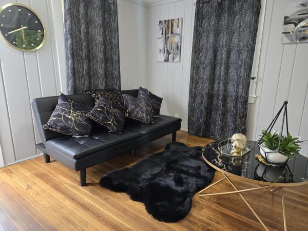 Revere Beach Getaway House - Revere, MA