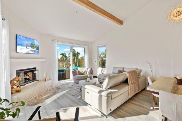 Carlsbad Retreat By The Sea - Carlsbad, CA